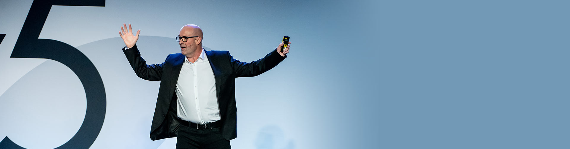 Motivational Workshops and Inspirational Keynote Sessions